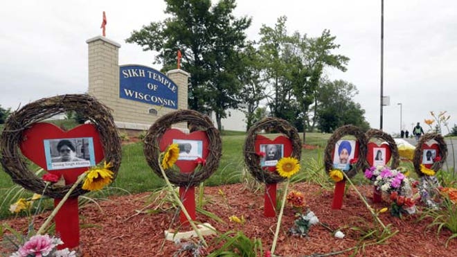 Candlelight vigil honors victims of Wisconsin Sikh temple shooting ... Candlelight vigil honors victims of Wisconsin Sikh temple shooting ...