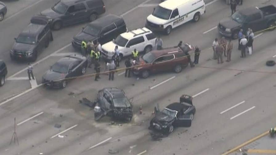Deputies Fatally Shoot Man Who Killed Woman Triggered Multi Vehicle