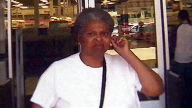 Woman wanted for robbing 90-year-old | Fox News Video Woman wanted for robbing 90-year-old | Fox News Video