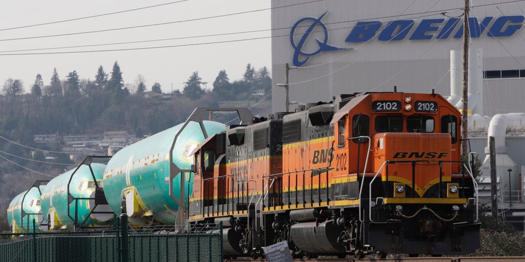 BNSF’s $6B expansion plan | Fox Business Video