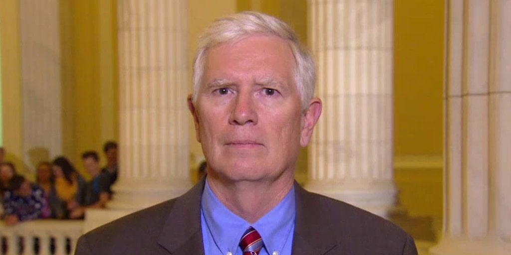 Rep. Brooks on President Obama’s Syrian refugee plan | Fox Business Video