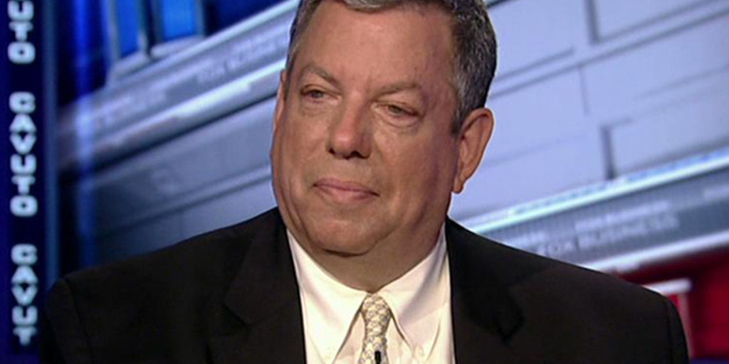 Modell’s CEO: Soccer sales are off the charts | Fox Business Video