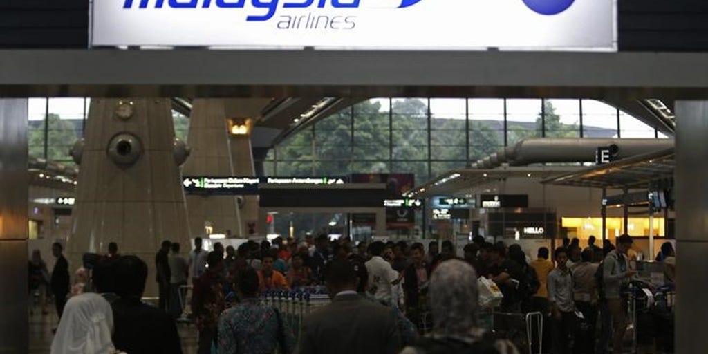 Lt. Col. Ralph Peters: The Russian military screwed up | Fox Business Video