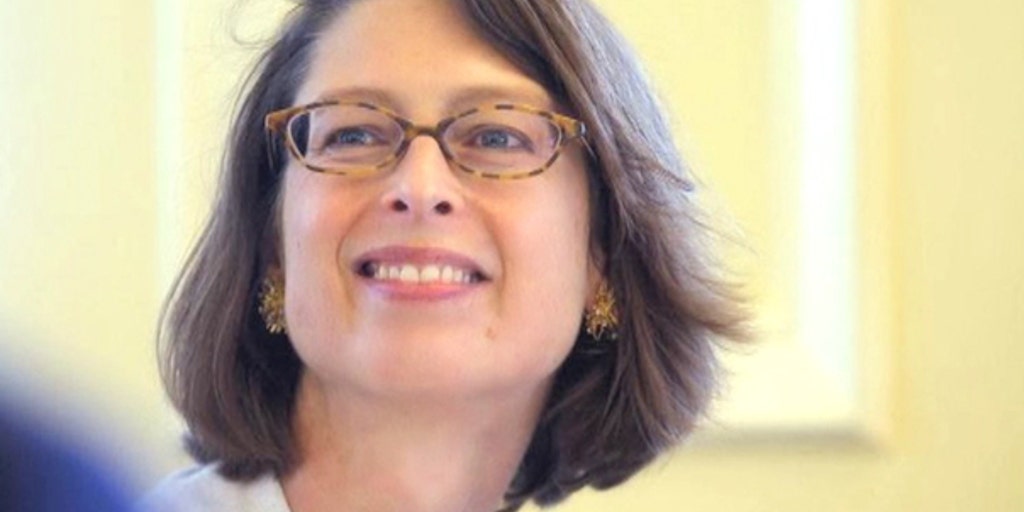 Fidelity appoints Abigail Johnson CEO | Fox Business Video