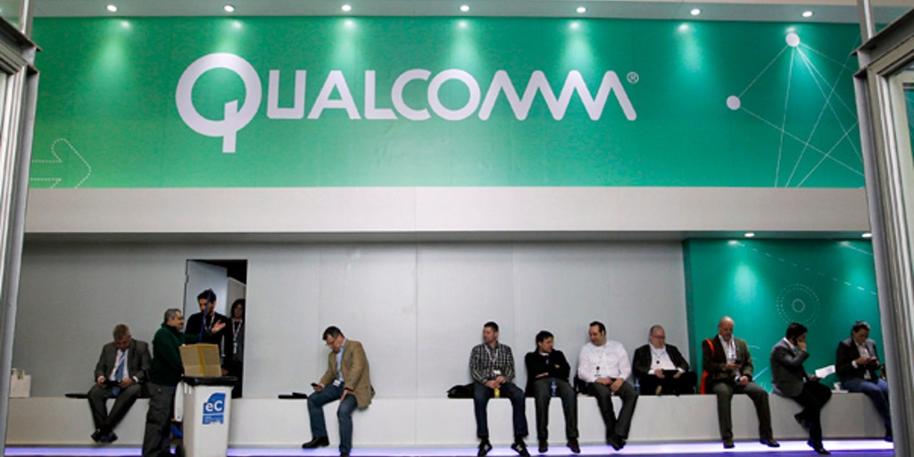 Qualcomm 4Q revenue tops estimates | Fox Business Video