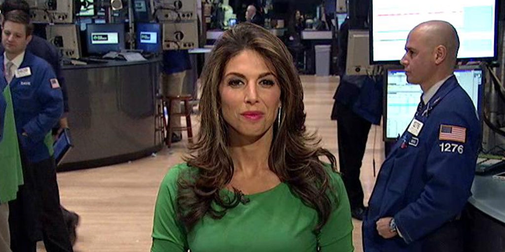 Stocks Up on Tech Sector as Cliff Talks Continue | Fox Business Video