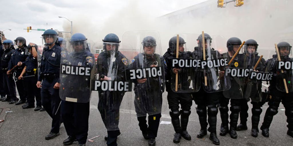 Police increase presence to ward off looters, riots | Fox News Video