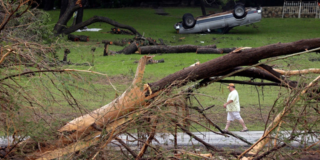 Texas flooding survivor on aftermath: 'Like a bomb went off' | Fox News ...