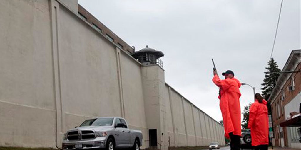 How secure are America's maximum security prisons? | Fox News Video