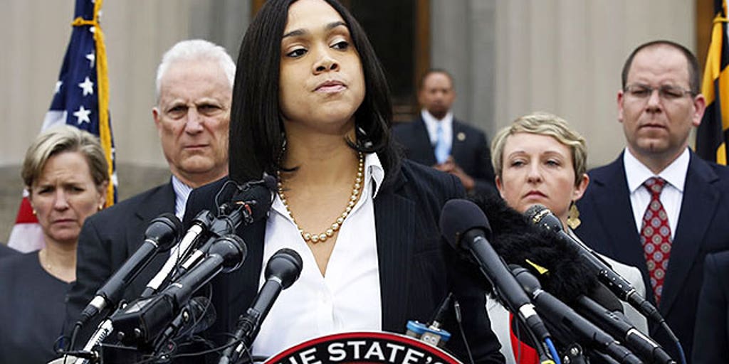 Should Baltimore prosecutor Marilyn Mosby step down? | Fox News Video