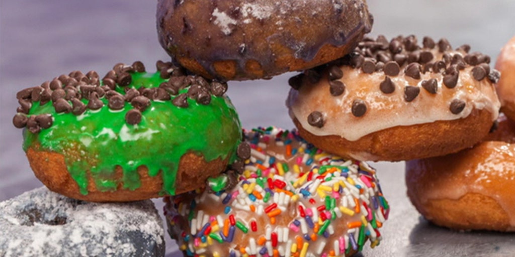 Wacky do-it-yourself doughnuts | Fox News Video