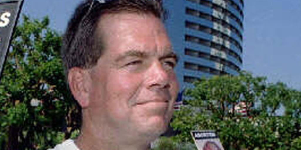 Alan Colmes and Rev. Flip Benham | Fox News Video