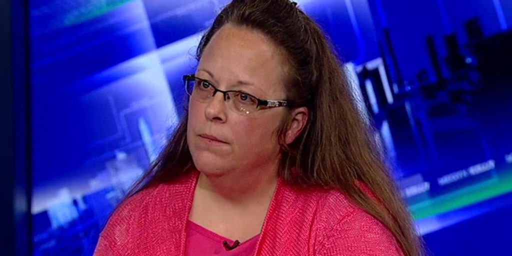 Exclusive: Kim Davis opens up about her time in jail | Fox News Video