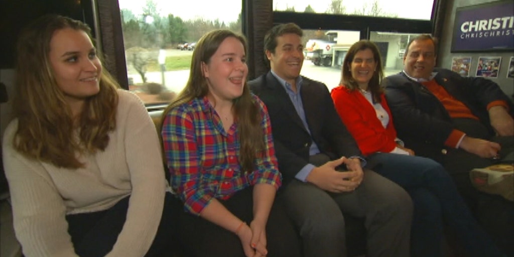 Uncut: Christie family on the campaign trail | Fox News Video
