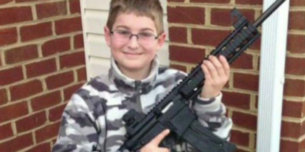 Picture of child holding gun prompts police probe | Fox News Video