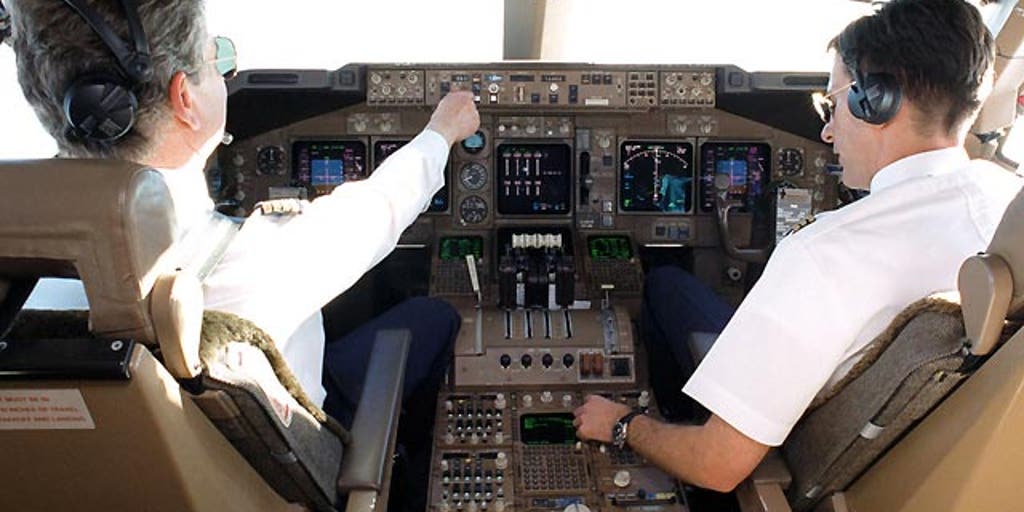 Pilots call for better tracking technology amid MH370 probe | Fox News ...