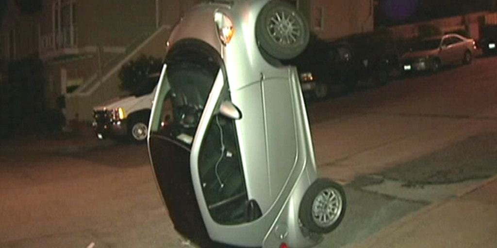 Car-tipping vandals target compact Smart cars | Fox News Video