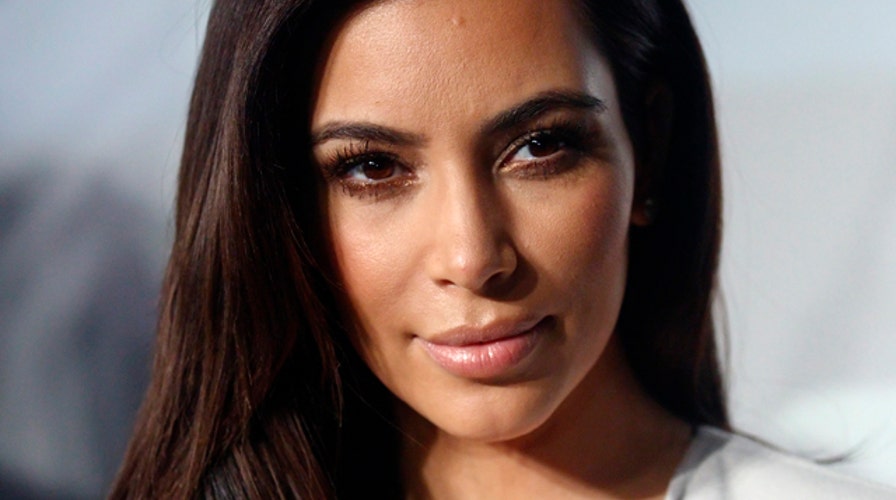 Kim Kardashians Mom Pushed Sex Tape Release Book Says Fox News