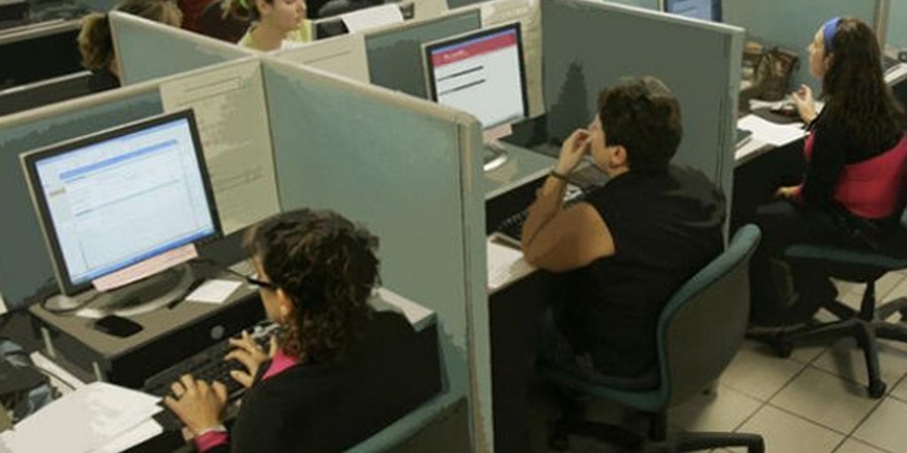 Survey: 8 out of 10 people stressed out at work | Fox News Video