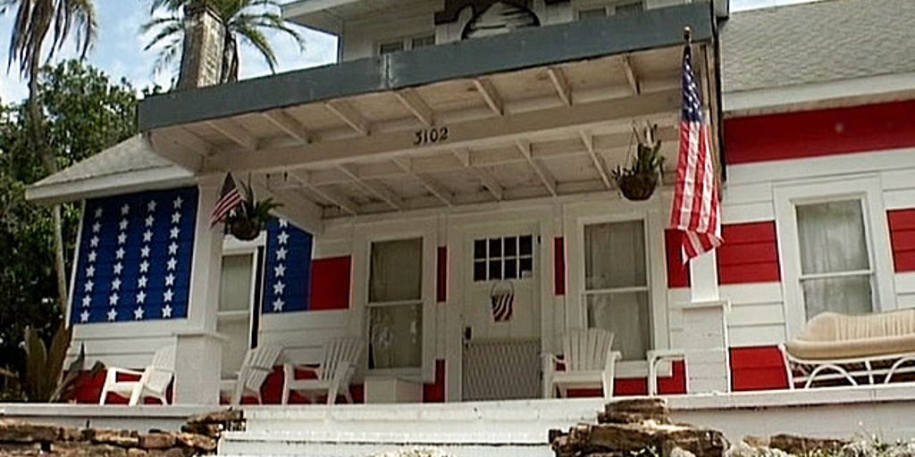 American flag house causes fight in Florida | Fox News Video