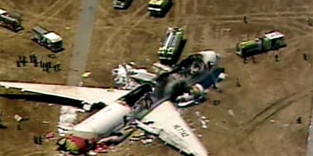 Captain Chuck Nash gives his insight on the Boeing crash | Fox News Video