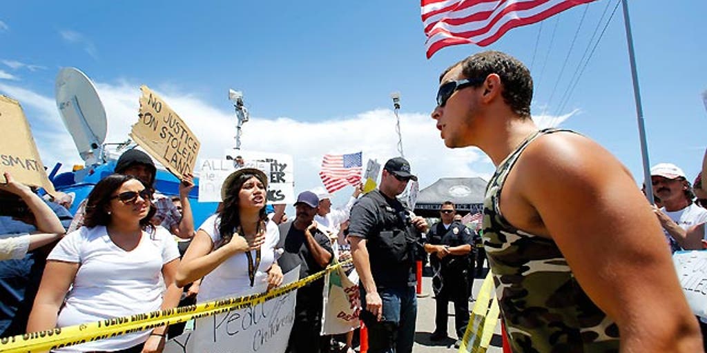 Obama admin struggles with immigration reform amid chaos | Fox News Video