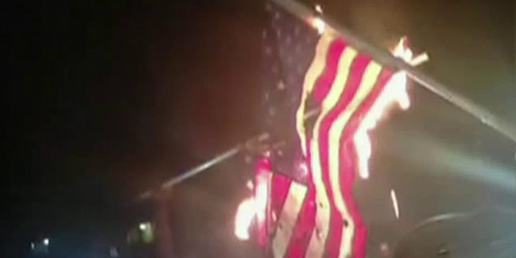 Protesters burn American flags in St. Louis | Fox News Video