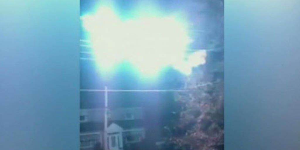Incredible electric fireball caught on camera | Fox News Video