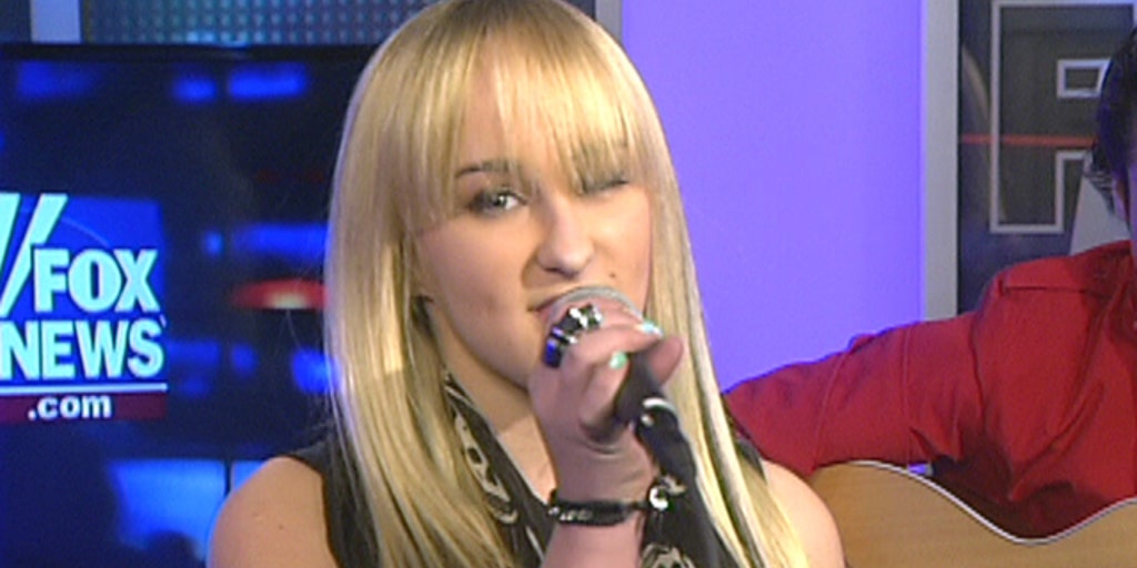 Camryn performs | Fox News Video