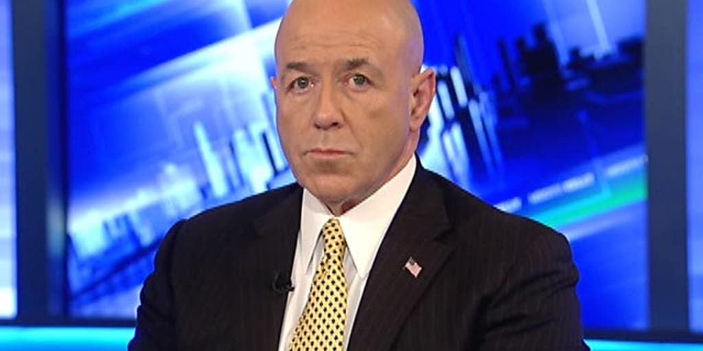 Bernard Kerik speaks out on response to NYPD murders | Fox News Video