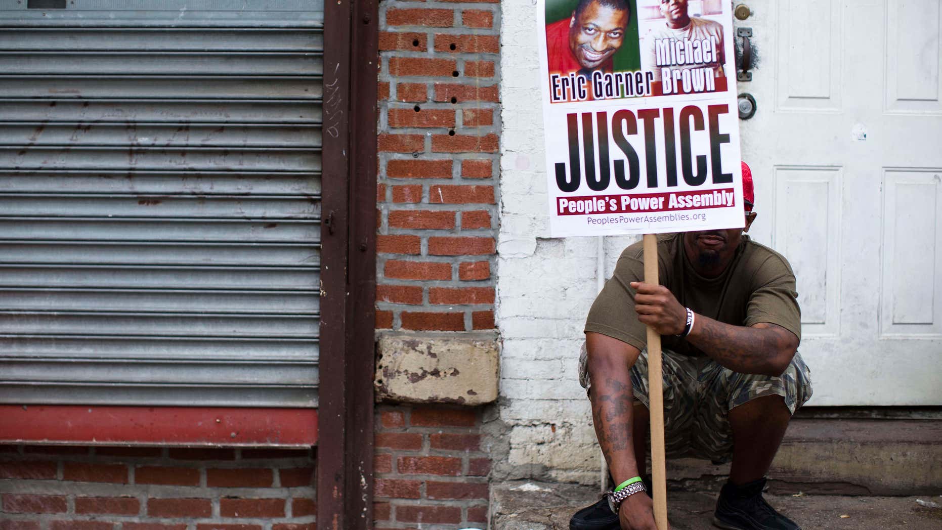 Sergeant in Eric Garner chokehold death faces departmental charges ... Sergeant in Eric Garner chokehold death faces departmental charges ...