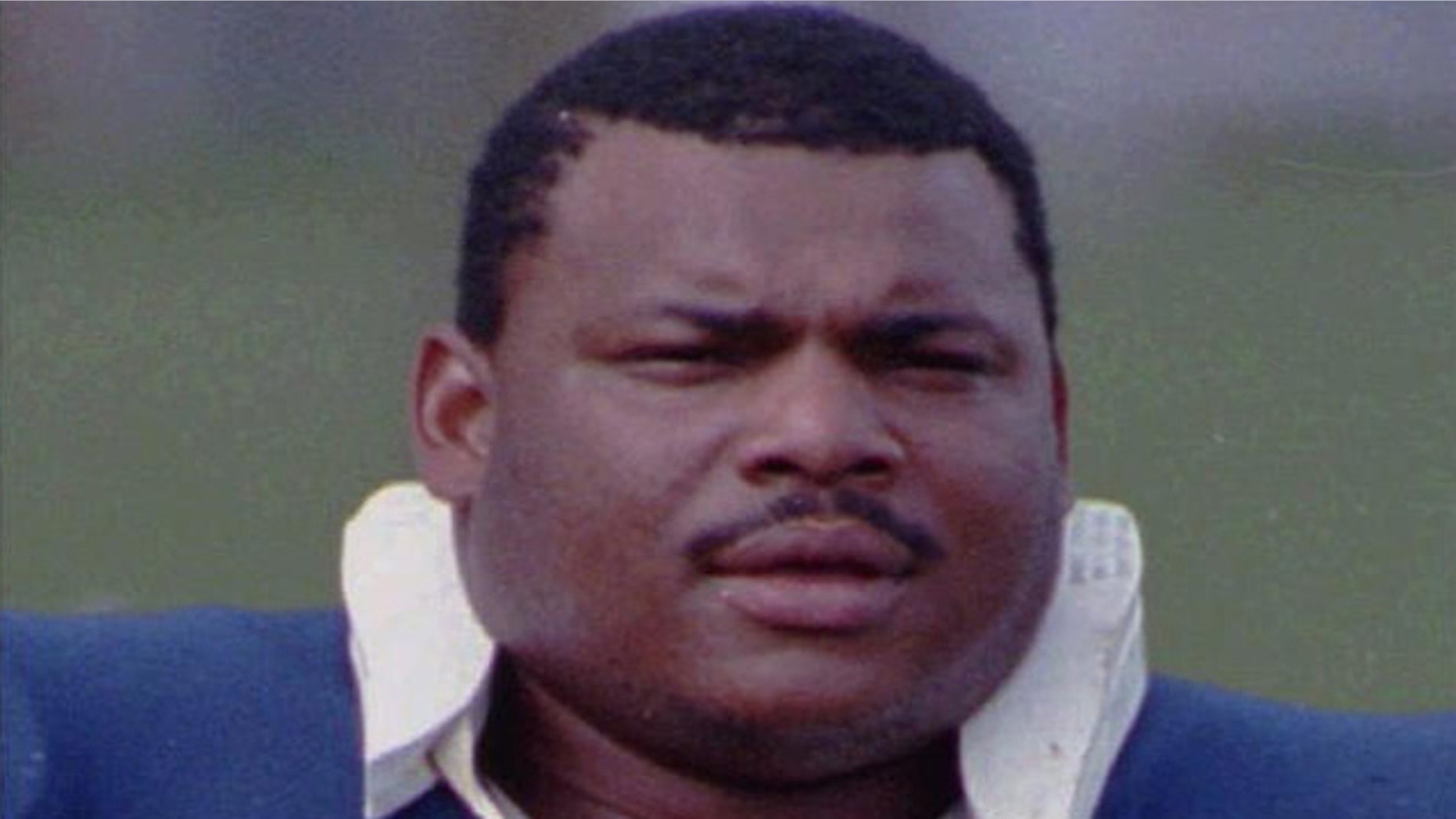 Boy Buys Super Bowl Ring Back for William 'The Refrigerator' Perry ... Boy Buys Super Bowl Ring Back for William 'The Refrigerator' Perry ...