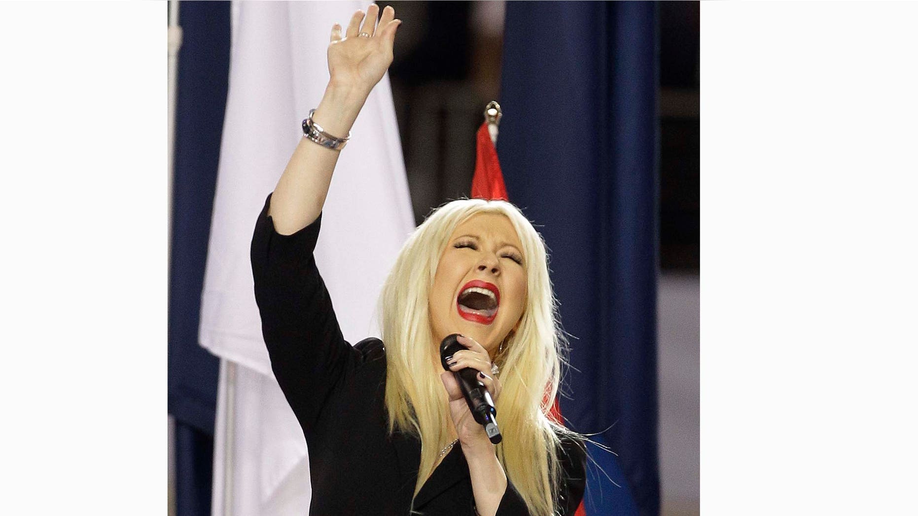 Christina Aguileras National Anthem Fumble At The Super Bowl Fox News