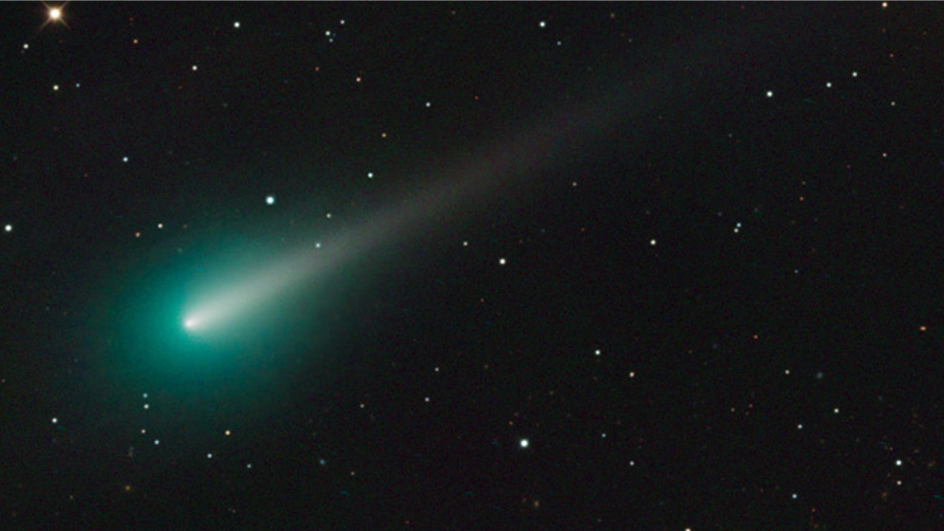 Comet ISON's blazing green tail captured in stunning photo | Fox News Comet ISON's blazing green tail captured in stunning photo | Fox News