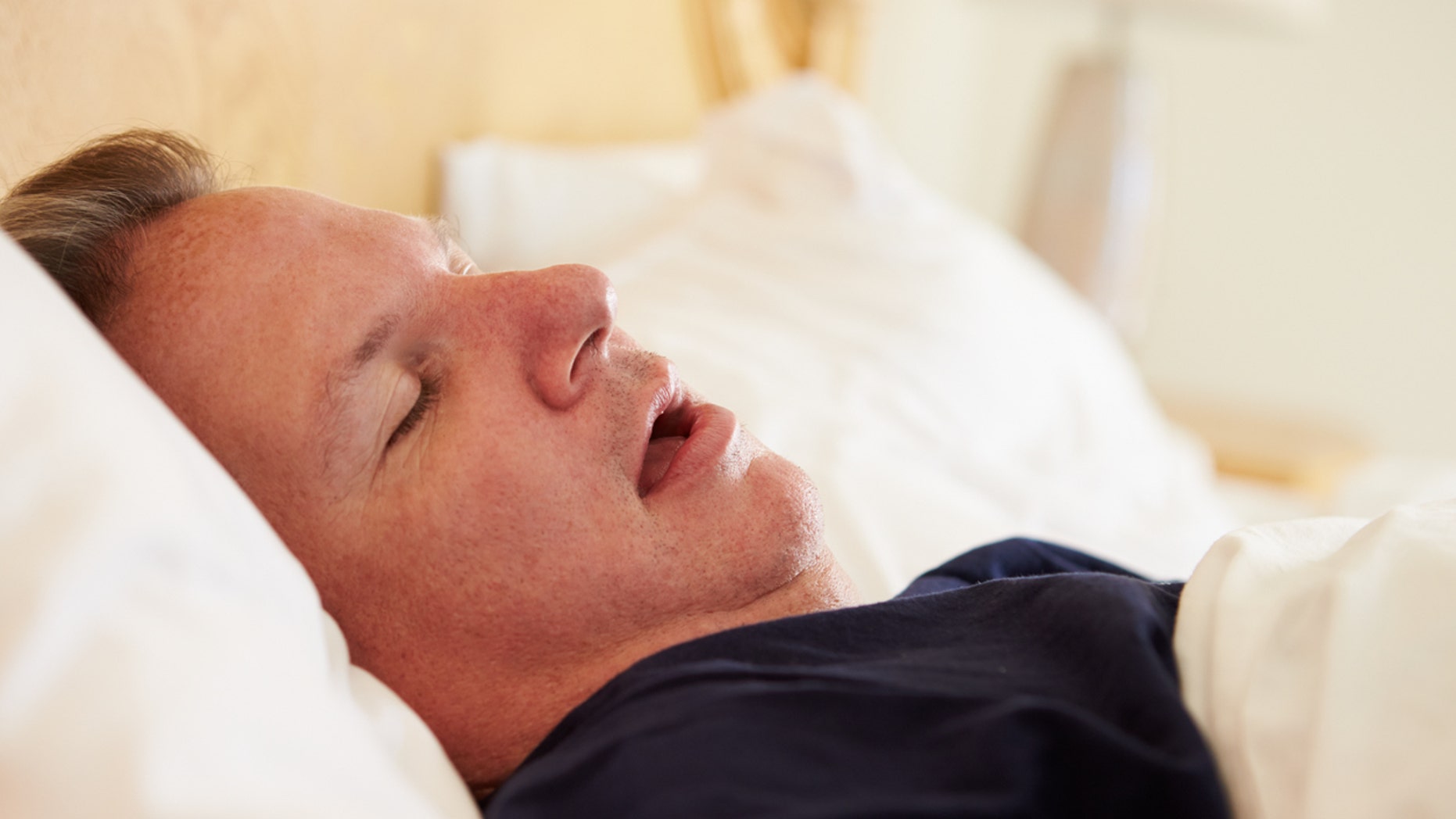 9 Signs Of Sleep Apnea Heartburn Headaches And More Fox News