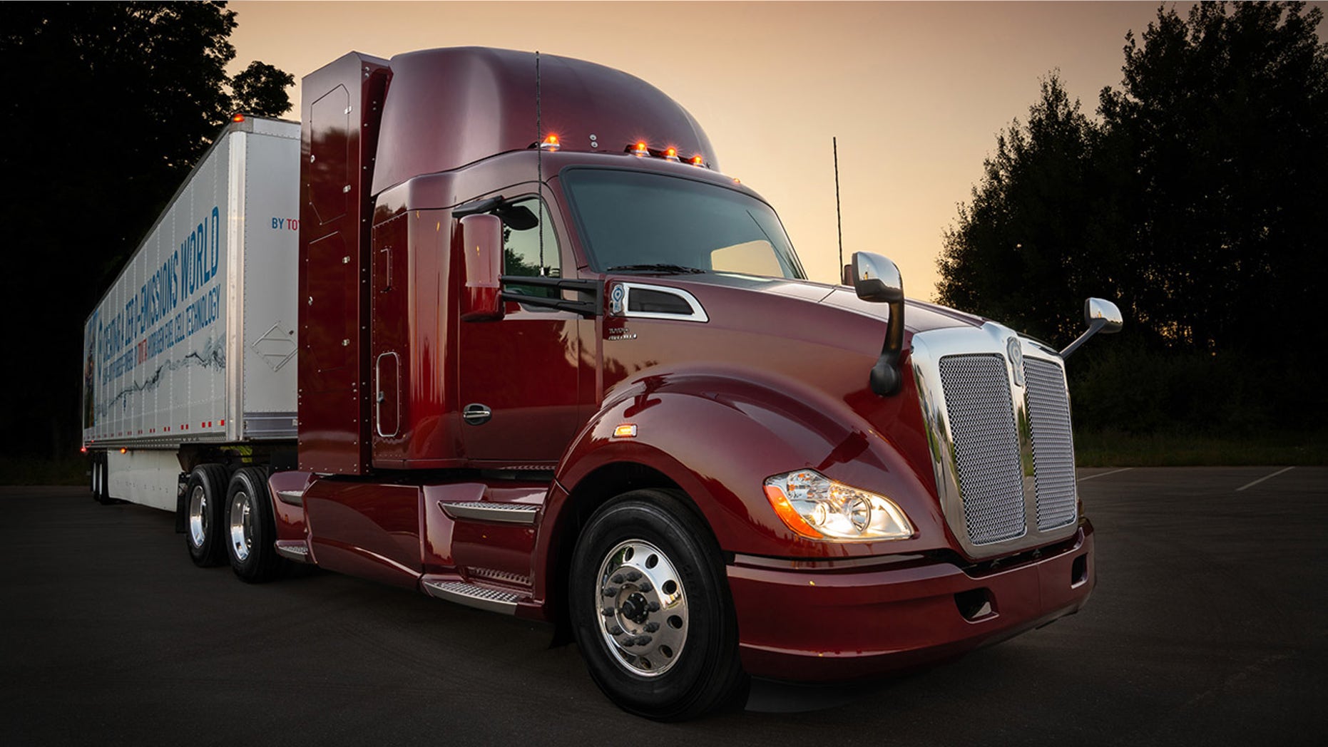 Toyota unveils second-generation hydrogen-powered semi truck | Fox News Toyota unveils second-generation hydrogen-powered semi truck | Fox News
