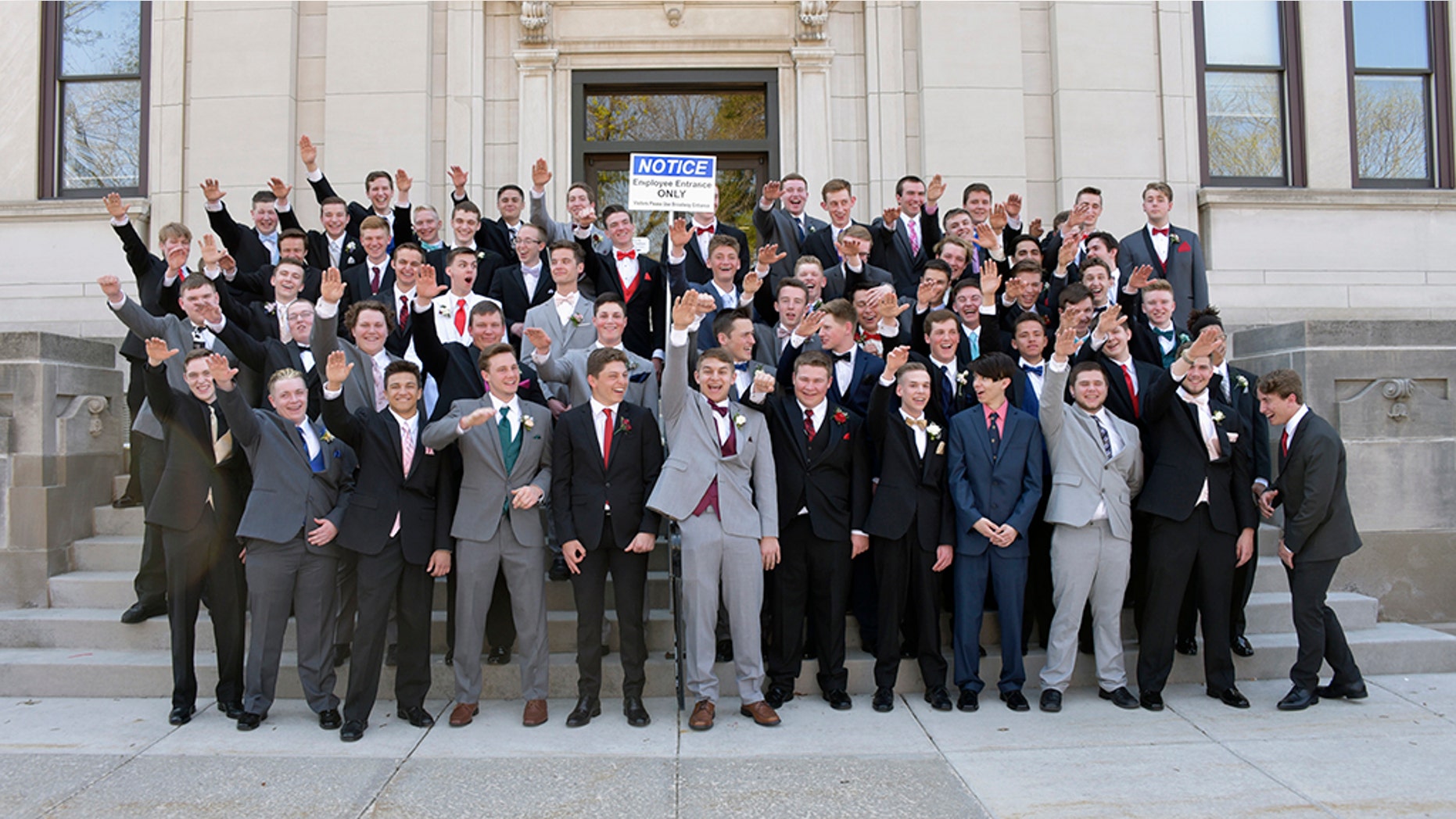 Gov. Walker: Students in Wisconsin who appear to be giving Nazi salute ... Gov. Walker: Students in Wisconsin who appear to be giving Nazi salute ...
