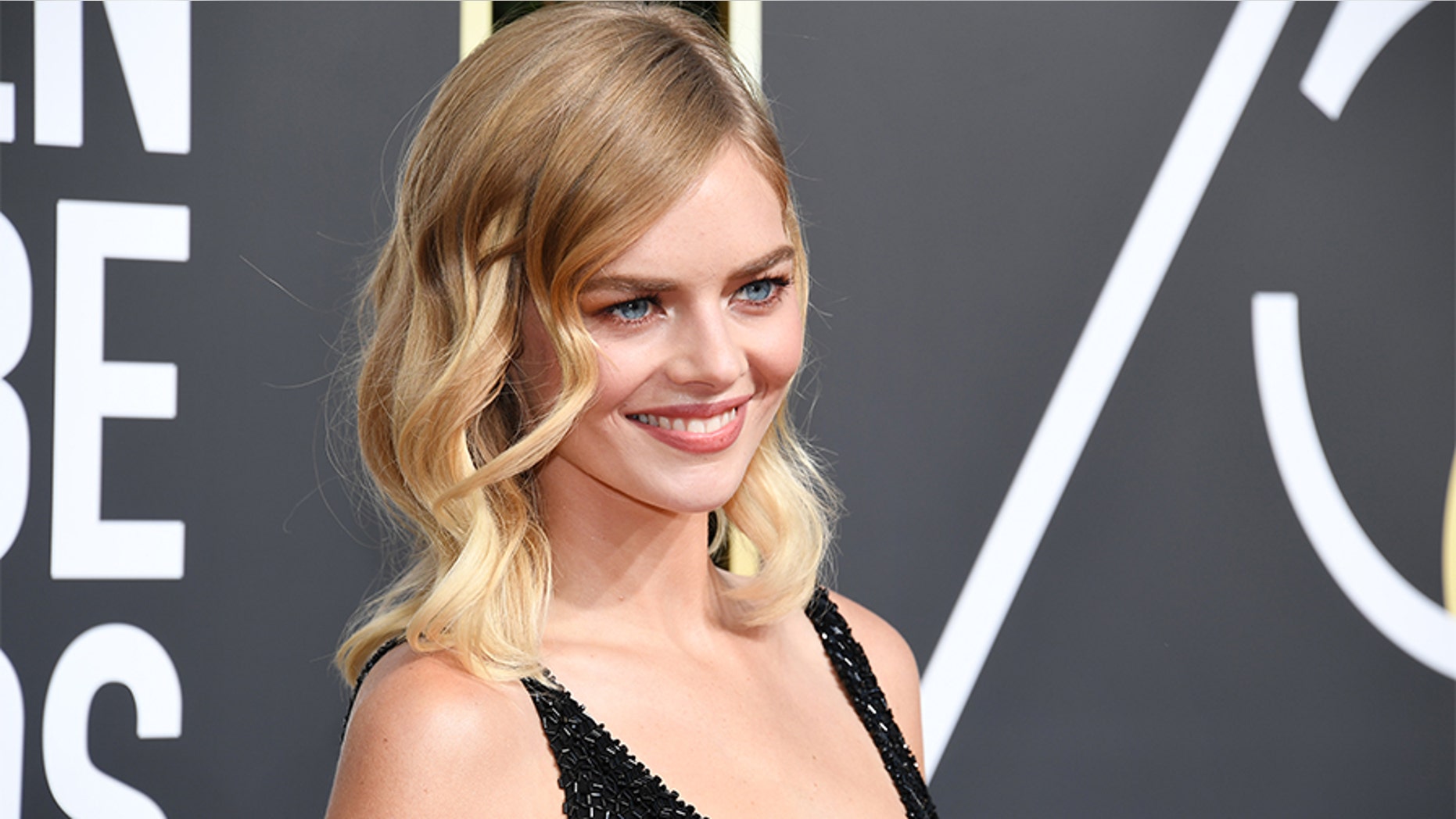 ‘smilf Actress Samara Weaving Leaving Series After Sex Scene Complaint Report Says Fox News