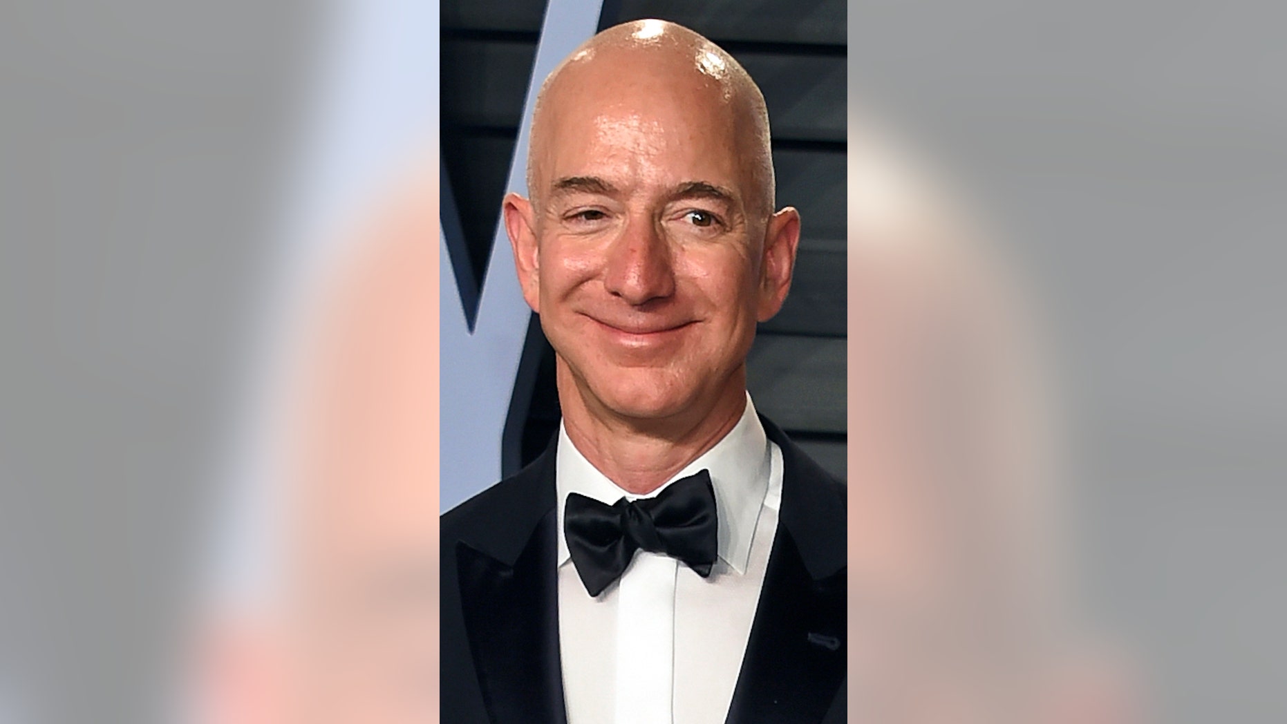 Jeff Bezos Scandal National Enquirer Says It Acted Lawfully But