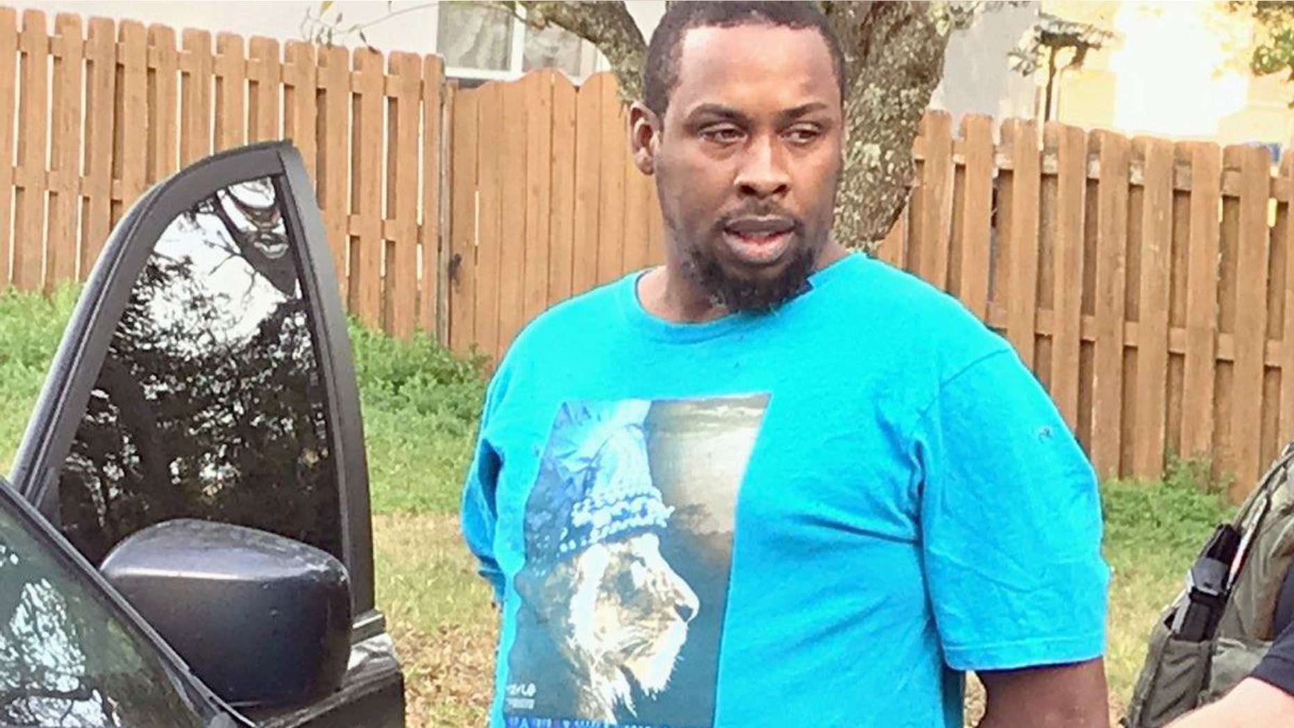Fugitive wanted for killing off-duty NYPD cop caught 2 decades later ... Fugitive wanted for killing off-duty NYPD cop caught 2 decades later ...