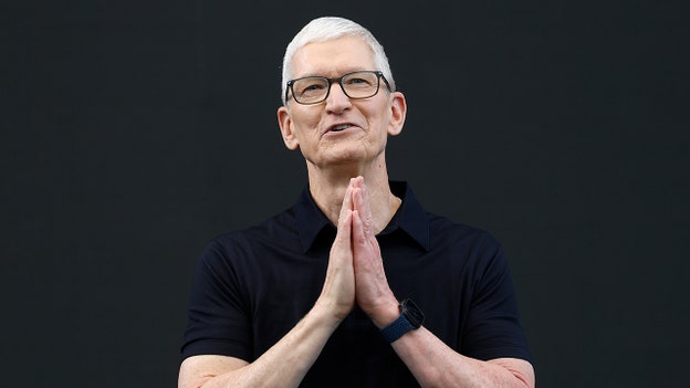 Live updates: Apple's Tim Cook delivers WWDC26 keynote in his farewell ...