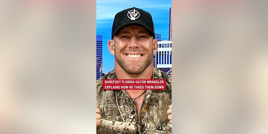 Barefoot gator wrangler talks about taking down a gator on the side of ...