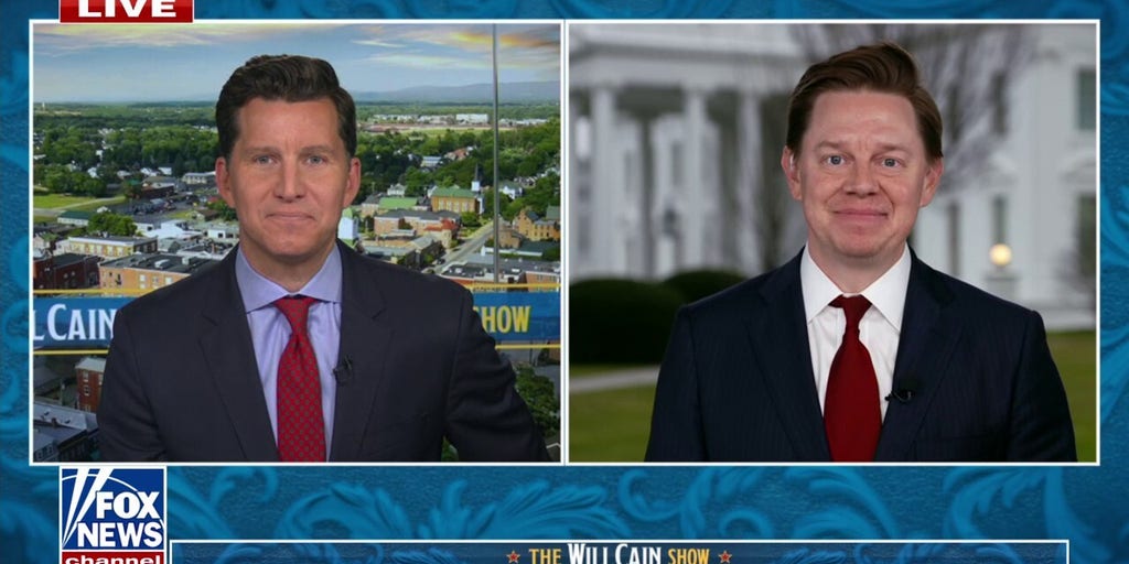 'Ruthless' podcast host describes his experience at White House press ...