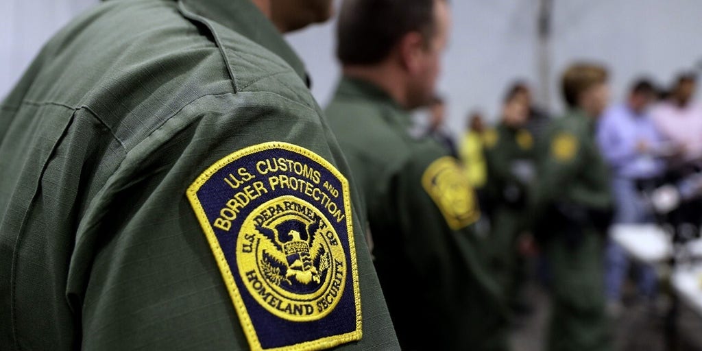 Border agents take to the sky amid increasing migrant crossings | Fox ...