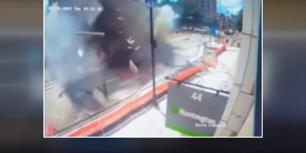 Youngstown, Ohio gas explosion leaves 1 dead, 7 injured | Fox News Video