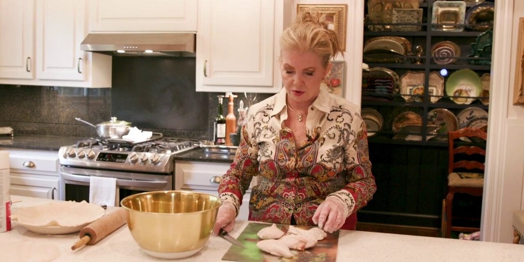 Exclusive: Sen. Marsha Blackburn shares her delicious Chicken Bearnaise ...