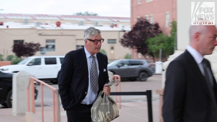 Alec Baldwin 'Rust' trial: Actor saunters into court for pretrial ... Alec Baldwin 'Rust' trial: Actor saunters into court for pretrial ...