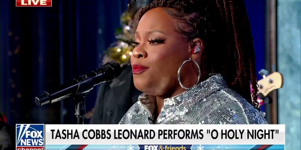 Tasha Cobbs Leonard performs ‘O Holy Night’ live on ‘Fox & Friends ...