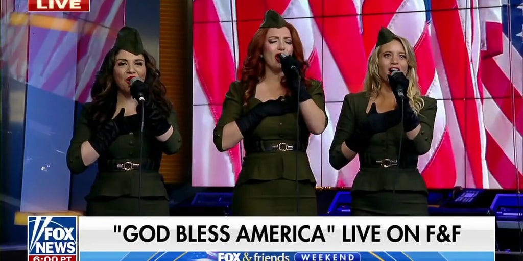 American Bombshells perform ‘God Bless America’ | Fox News Video