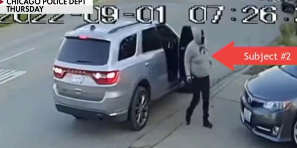 Retired Chicago Police Officer Shot Six Times While Trying To Stop